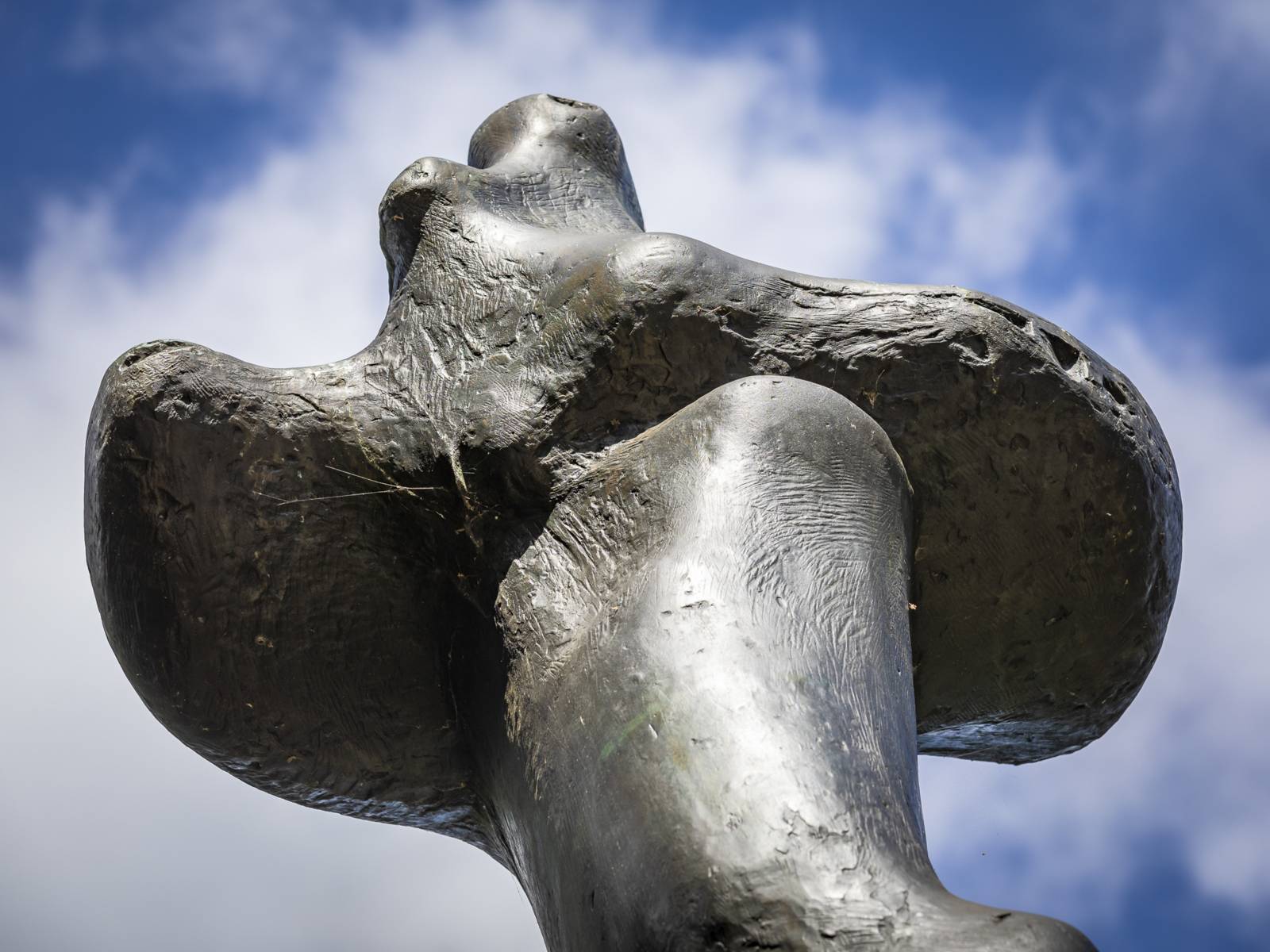 Henry Moore | Glenkiln Cross – Besök Hannover