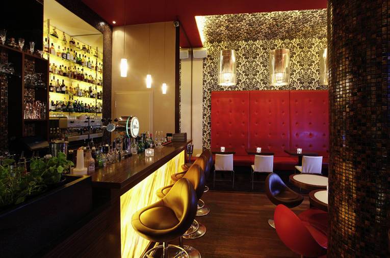 mini bar | Bars | Nightlife | Event-Highlights, Kultur & Freizeit