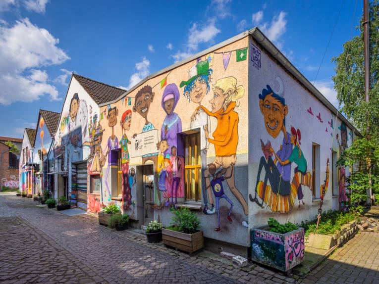 Kulturzentrum Faust | Streetart & Graffiti Linden-Tour | Streetart ...